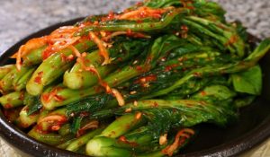 Kimchi coreano: cos'è, come si mangia e ricetta veloce - Contro(guida ...